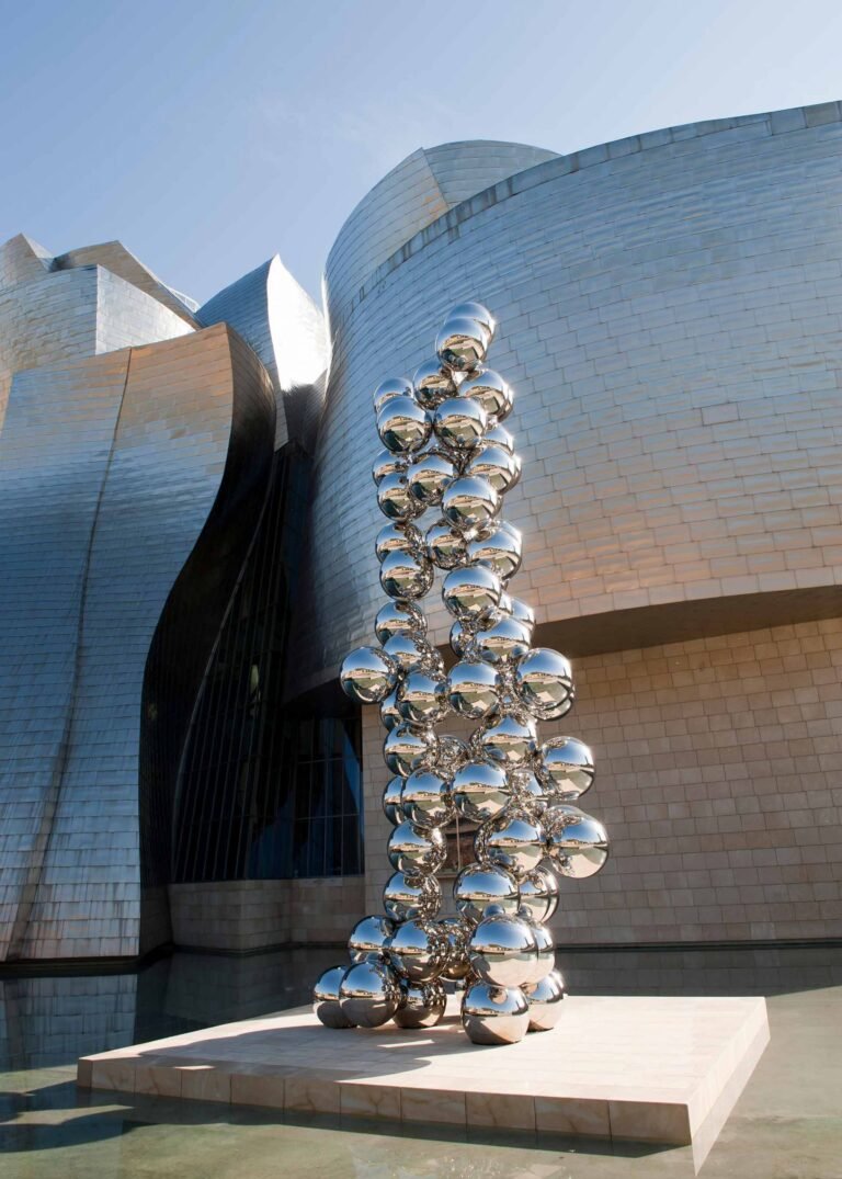 Stainless Steel in Art and Sculpture: Celebrating Its Unique Aesthetic ...